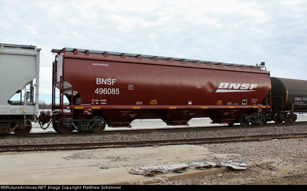 New BNSF Grain Hopper
